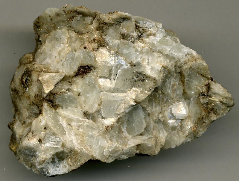 Carbonatita (Carbonatite) - Rock Identifier