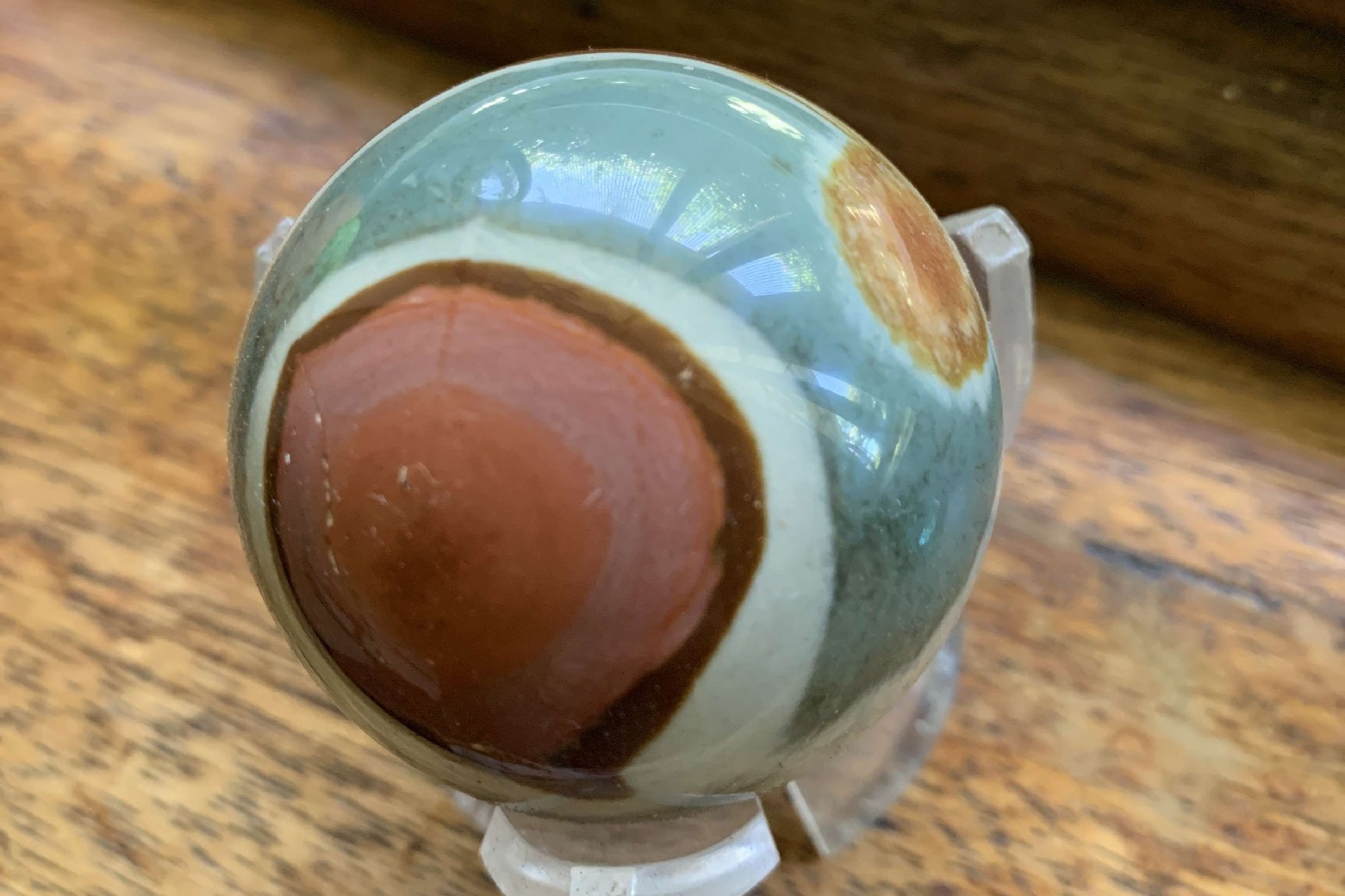 ポリクロームジャスパー 見分け方 - Rock Identify