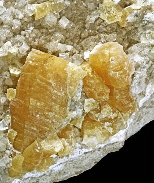 Wéloganite (Weloganite) - Rock Identifier