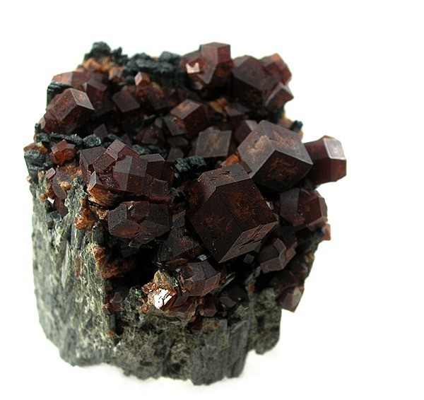 Hedenbergita (Hedenbergite) - Rock Identifier